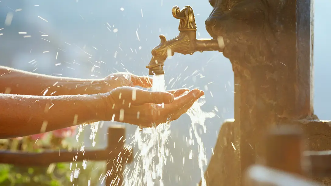 Water resources under pressure - explore the key solutions | LGT